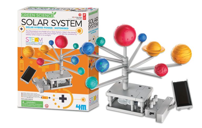 OUT-OF-THIS-WORLD SPACE TOYS! - National Geographic Kids