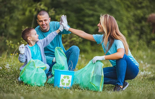 Litter picking activity for early-years | Parent Hub | Nat Geo Kids